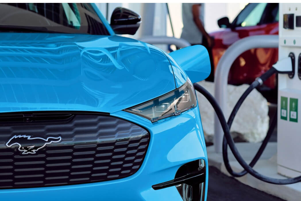 2025 Ford Electric Vehicles: Models, Specs & Benefits
